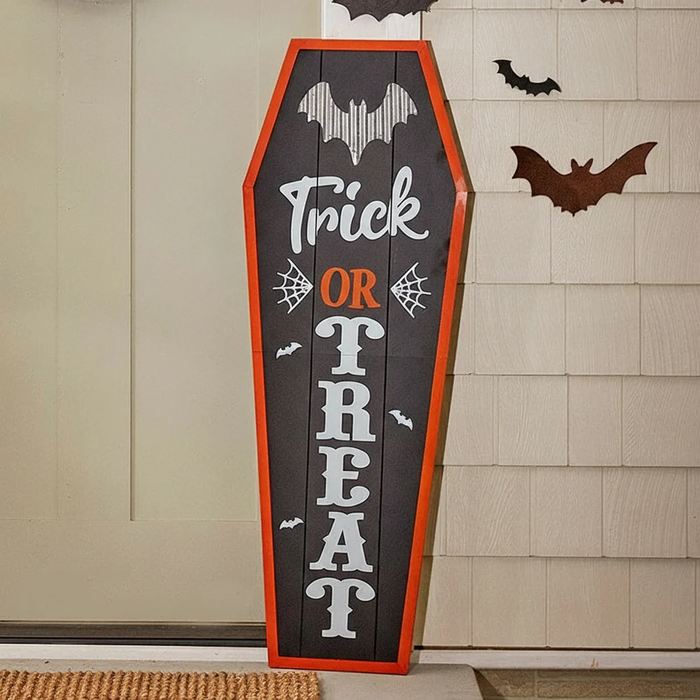 Halloween – The Lakeside Collection