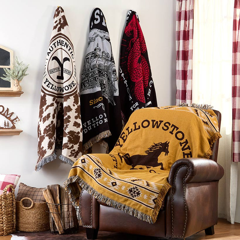 Yellowstone Woven Jacquard Throw 46" x 60" | The Lakeside Collection