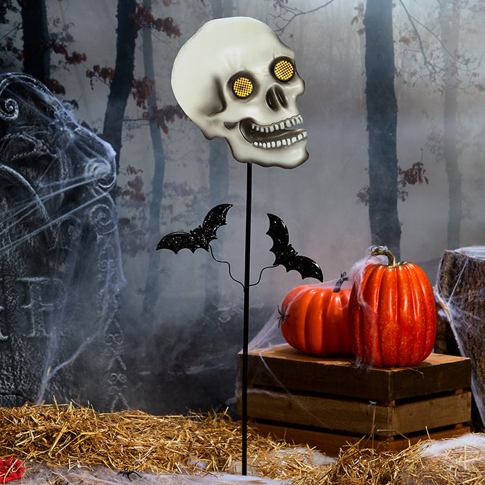 Halloween Stake Animated Skull Or Jack-o'-Lantern | The Lakeside Collection