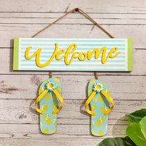 Themed Flip Flop Welcome Signs | The Lakeside Collection